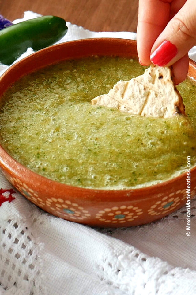 The EASIEST Salsa Verde Mexican Made Meatless The EASIEST Salsa Verde Mexican Made Meatless