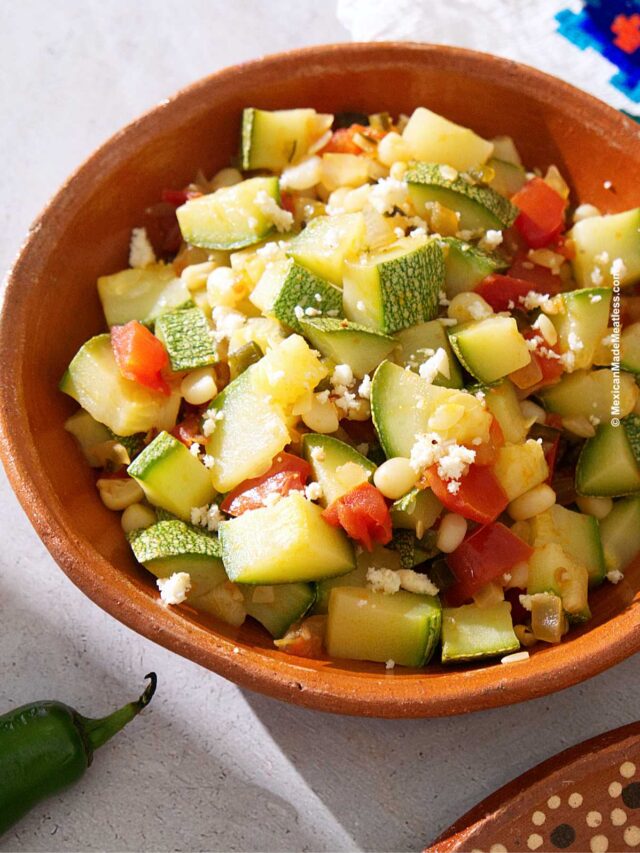 Easy Calabacitas Recipe (Mexican Style Zucchini With Corn) | Mexican ...