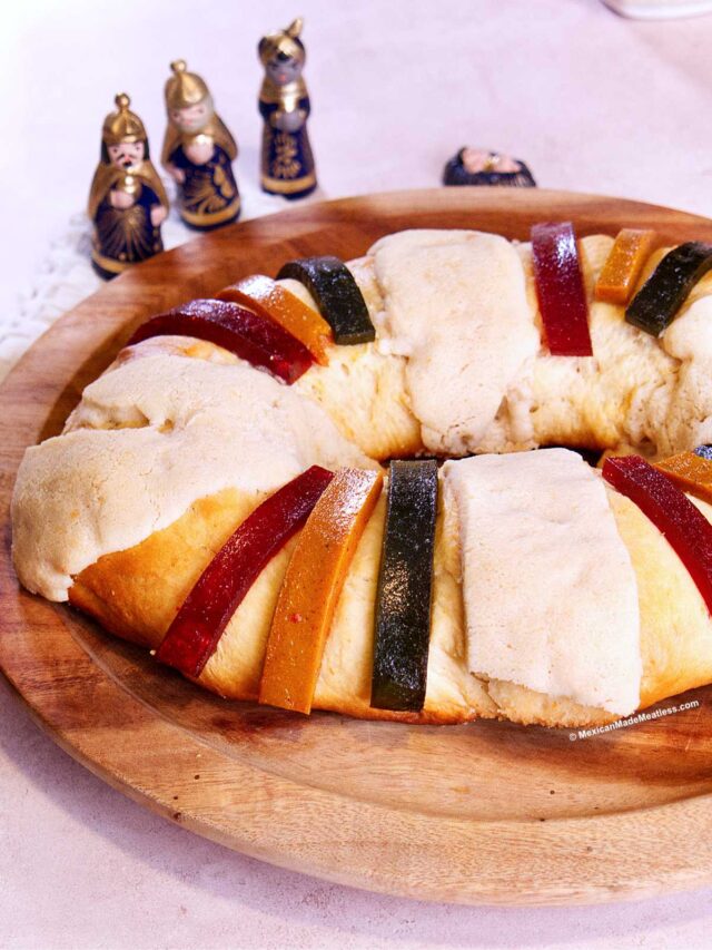Rosca De Reyes Or Three Kings Bread (Plant-Based Recipe) | Mexican Made ...